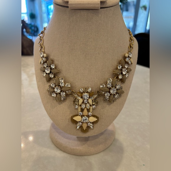 J. Crew | Jewelry | Vintage Jcrew Taupe And Cream Statement Necklace ...